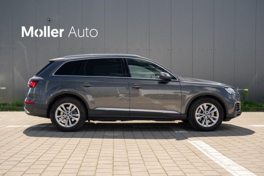 Grey Audi Q7 2021 in Vilnius, with an engine capacity of 3.00 L and mileage of 98 thousand km for 48300 €, photo 8 on AUTOMOTO.COM.LV