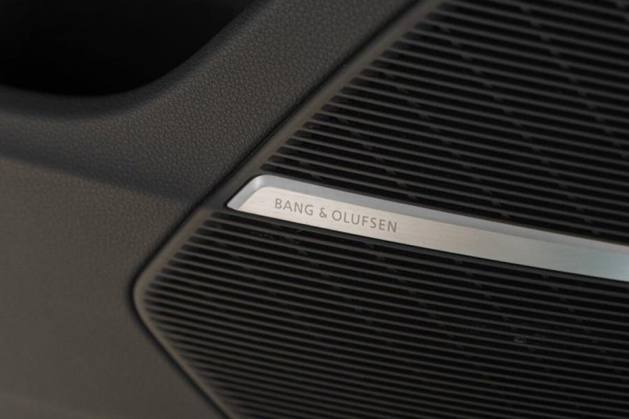 Grey Audi Q7 2021 in Vilnius, with an engine capacity of 3.00 L and mileage of 98 thousand km for 48300 €, photo 27 on AUTOMOTO.COM.LV