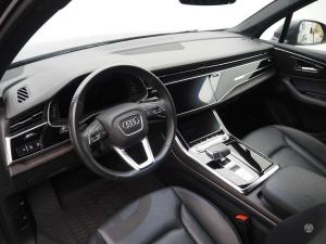 Grey Audi Q7 2021 in Vilnius, with an engine capacity of 2.97 L and mileage of 116 thousand km for 42500 €, photo 9 on AUTOMOTO.COM.LV
