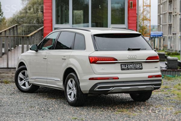 Pelēks Audi Q7 2021 Rīga, ar dzinēja tilpumu 3.00 L un nobraukumu 100 tūkst. km par 29750 €, foto 4 vietnē AUTOMOTO.COM.LV