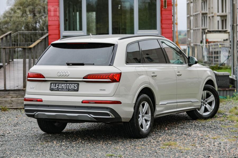 Pelēks Audi Q7 2021 Rīga, ar dzinēja tilpumu 3.00 L un nobraukumu 100 tūkst. km par 29750 €, foto 5 vietnē AUTOMOTO.COM.LV