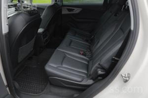 Pelēks Audi Q7 2021 Rīga, ar dzinēja tilpumu 3.00 L un nobraukumu 100 tūkst. km par 29750 €, foto 10 vietnē AUTOMOTO.COM.LV