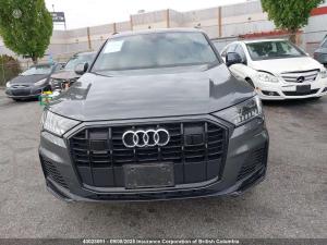 Grey Audi Q7 2022 in Alytus, with an engine capacity of 3.00 L and mileage of 54 thousand km for 35900 €, photo  on AUTOMOTO.COM.LV