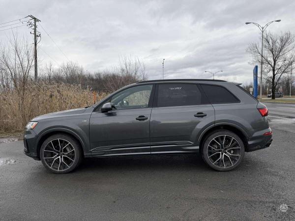 Pelēks Audi Q7 2022 Alīta, ar dzinēja tilpumu 3.00 L un nobraukumu 89 tūkst. km par 38500 €, foto 2 vietnē AUTOMOTO.COM.LV
