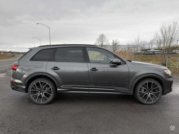 Pelēks Audi Q7 2022 Alīta, ar dzinēja tilpumu 3.00 L un nobraukumu 89 tūkst. km par 38500 €, foto 4 vietnē AUTOMOTO.COM.LV