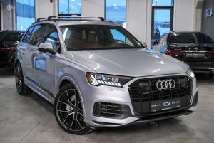 Grey Audi Q7 2022 in Kaunas, with an engine capacity of 3.00 L and mileage of 80 thousand km for 44950 €, photo 2 on AUTOMOTO.COM.LV