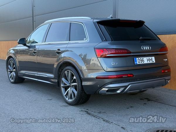 Grey Audi Q7 2022 in Tallinn, with an engine capacity of 3.00 L and mileage of 125 thousand km for 50900 €, photo 4 on AUTOMOTO.COM.LV