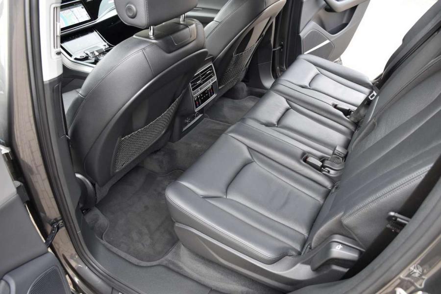 Pelēks Audi Q7 2022 Viļņa, ar dzinēja tilpumu 2.97 L un nobraukumu 82 tūkst. km par 39300 €, foto 7 vietnē AUTOMOTO.COM.LV