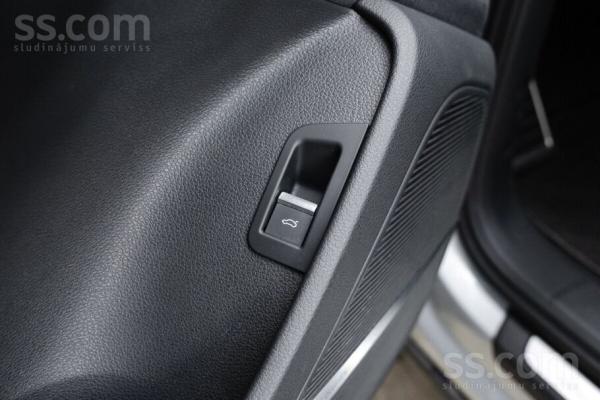 Grey Audi Q7 2022 in Riga, with an engine capacity of 3.00 L and mileage of 61 thousand km for 35650 €, photo 8 on AUTOMOTO.COM.LV