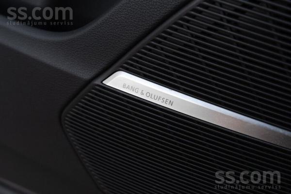 Grey Audi Q7 2022 in Riga, with an engine capacity of 3.00 L and mileage of 61 thousand km for 35650 €, photo 9 on AUTOMOTO.COM.LV