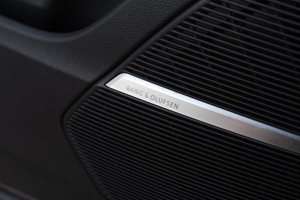 Grey Audi Q7 2022 in Marupe, with an engine capacity of 3.00 L and mileage of 61 thousand km for 35650 €, photo 9 on AUTOMOTO.COM.LV