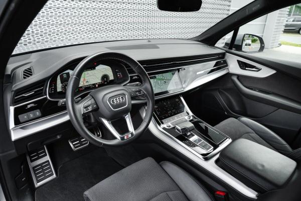 Grey Audi Q7 2022 in Marupe, with an engine capacity of 3.00 L and mileage of 61 thousand km for 35650 €, photo 10 on AUTOMOTO.COM.LV