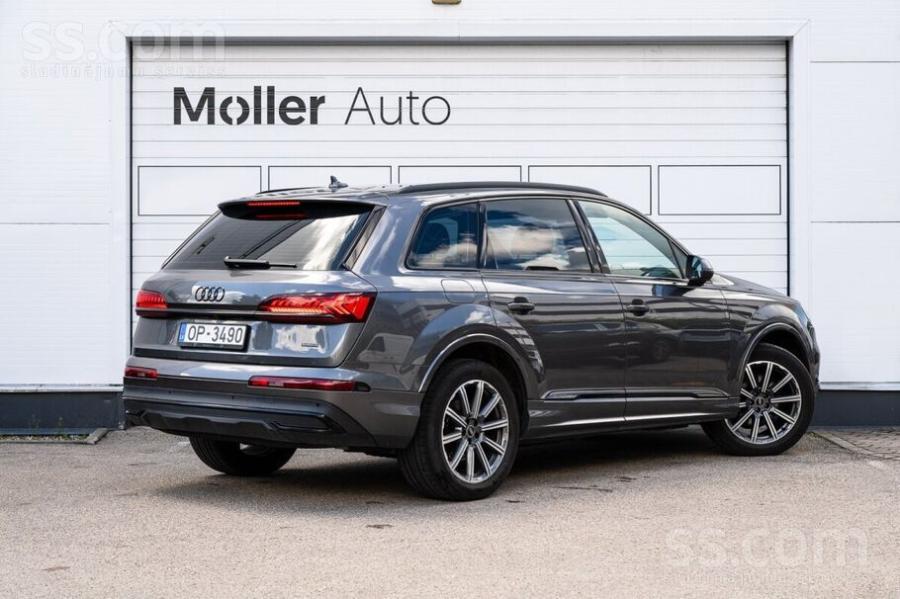 Grey Audi Q7 2022 in Riga, with an engine capacity of 3.00 L and mileage of 79 thousand km for 39950 €, photo 4 on AUTOMOTO.COM.LV