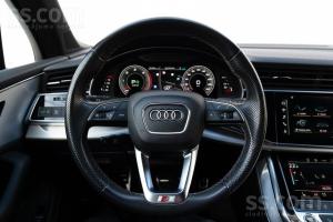 Grey Audi Q7 2022 in Riga, with an engine capacity of 3.00 L and mileage of 79 thousand km for 39950 €, photo 23 on AUTOMOTO.COM.LV