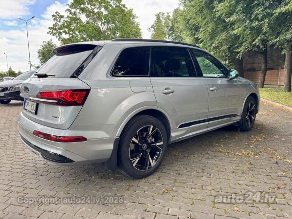 Pelēks Audi Q7 2022 Rīga, ar dzinēja tilpumu 3.00 L un nobraukumu 61 tūkst. km par 44500 €, foto 3 vietnē AUTOMOTO.COM.LV