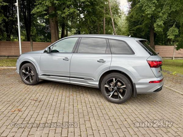 Pelēks Audi Q7 2022 Rīga, ar dzinēja tilpumu 3.00 L un nobraukumu 61 tūkst. km par 44500 €, foto 5 vietnē AUTOMOTO.COM.LV