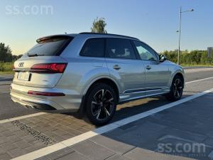 Grey Audi Q7 2022 in Riga, with an engine capacity of 3.00 L and mileage of 61 thousand km for 41000 €, photo 3 on AUTOMOTO.COM.LV