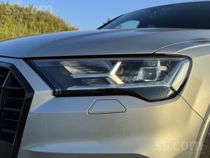 Grey Audi Q7 2022 in Riga, with an engine capacity of 3.00 L and mileage of 61 thousand km for 41000 €, photo 8 on AUTOMOTO.COM.LV