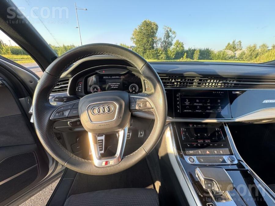 Grey Audi Q7 2022 in Riga, with an engine capacity of 3.00 L and mileage of 61 thousand km for 41000 €, photo 20 on AUTOMOTO.COM.LV