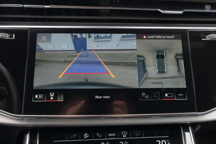 Grey Audi Q7 2022 in Vilnius, with an engine capacity of 3.00 L and mileage of 100 thousand km for 60000 €, photo 16 on AUTOMOTO.COM.LV