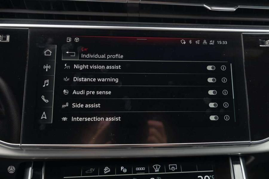 Grey Audi Q7 2022 in Vilnius, with an engine capacity of 3.00 L and mileage of 100 thousand km for 60000 €, photo 28 on AUTOMOTO.COM.LV