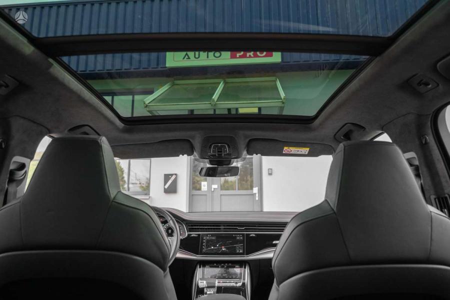 Grey Audi Q7 2022 in Vilnius, with an engine capacity of 3.00 L and mileage of 100 thousand km for 60000 €, photo 42 on AUTOMOTO.COM.LV