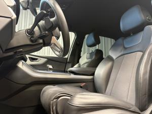 Grey Audi Q7 2022 in Riga, with an engine capacity of 3.00 L and mileage of 61 thousand km for 41490 €, photo 10 on AUTOMOTO.COM.LV