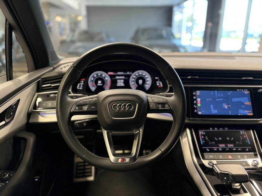 Grey Audi Q7 2022 in Riga, with an engine capacity of 3.00 L and mileage of 61 thousand km for 41490 €, photo 15 on AUTOMOTO.COM.LV
