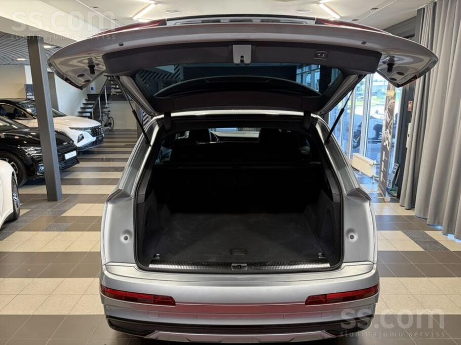 Pelēks Audi Q7 2022 Rīga, ar dzinēja tilpumu 3.00 L un nobraukumu 61 tūkst. km par 41490 €, foto 30 vietnē AUTOMOTO.COM.LV