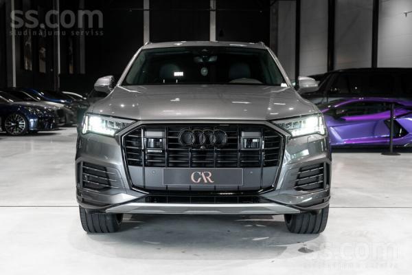 Grey Audi Q7 2022 in Riga, with an engine capacity of 3.00 L and mileage of 80 thousand km for 43000 €, photo 3 on AUTOMOTO.COM.LV