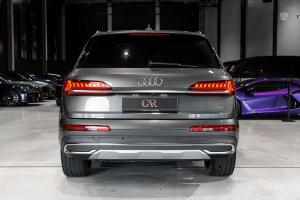 Pelēks Audi Q7 2022 Rīga, ar dzinēja tilpumu 2.97 L un nobraukumu 80 tūkst. km par 43000 €, foto 6 vietnē AUTOMOTO.COM.LV