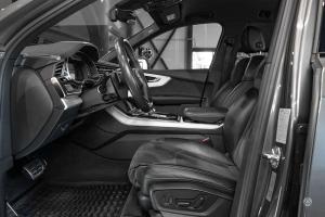 Pelēks Audi Q7 2022 Rīga, ar dzinēja tilpumu 2.97 L un nobraukumu 80 tūkst. km par 43000 €, foto 9 vietnē AUTOMOTO.COM.LV
