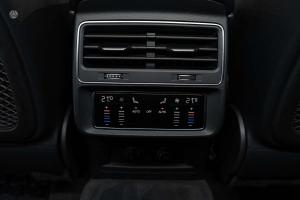 Pelēks Audi Q7 2022 Rīga, ar dzinēja tilpumu 2.97 L un nobraukumu 80 tūkst. km par 43000 €, foto 15 vietnē AUTOMOTO.COM.LV