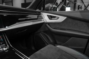 Pelēks Audi Q7 2022 Rīga, ar dzinēja tilpumu 2.97 L un nobraukumu 80 tūkst. km par 43000 €, foto 32 vietnē AUTOMOTO.COM.LV