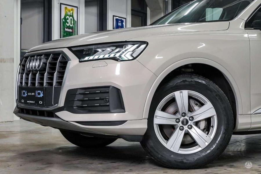 Grey Audi Q7 2023 in Kaunas, with an engine capacity of 2.97 L and mileage of 35 thousand km for 55950 €, photo 7 on AUTOMOTO.COM.LV