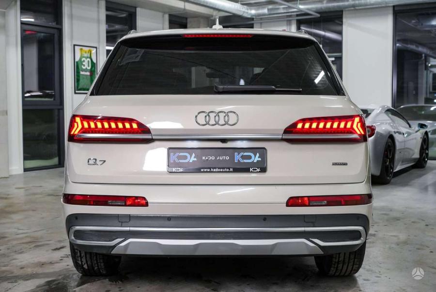 Grey Audi Q7 2023 in Kaunas, with an engine capacity of 2.97 L and mileage of 35 thousand km for 55950 €, photo 10 on AUTOMOTO.COM.LV