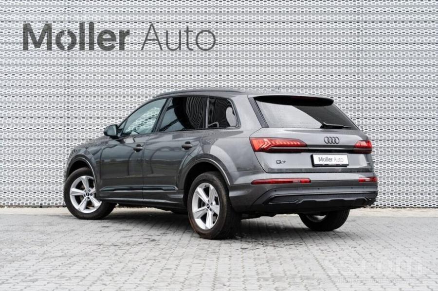 Grey Audi Q7 2023 in Riga, with an engine capacity of 3.00 L and mileage of 78 thousand km for 51750 €, photo 4 on AUTOMOTO.COM.LV