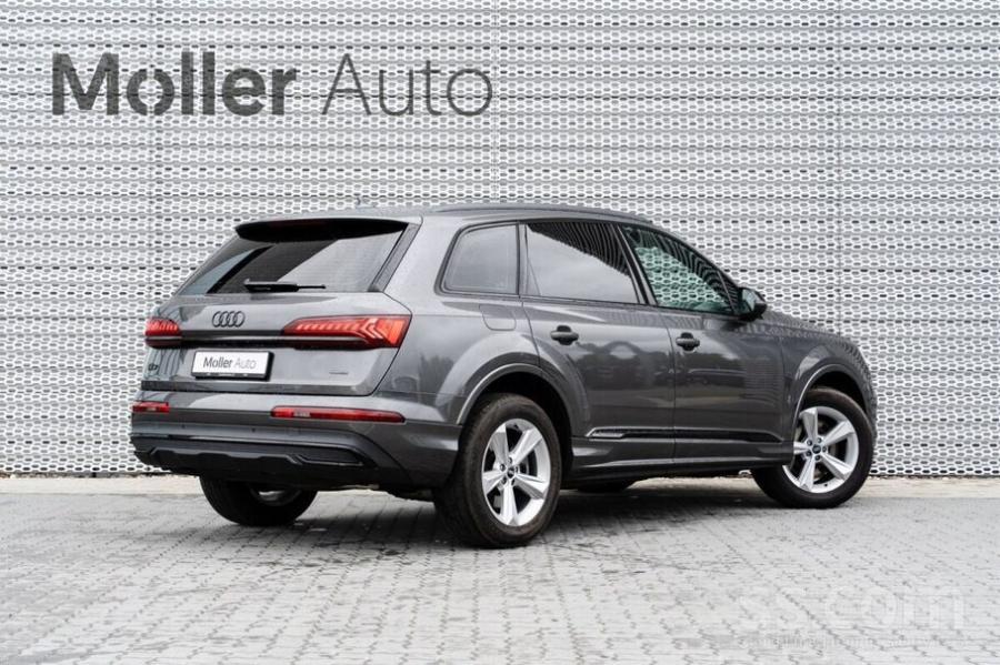 Grey Audi Q7 2023 in Riga, with an engine capacity of 3.00 L and mileage of 78 thousand km for 51750 €, photo 5 on AUTOMOTO.COM.LV