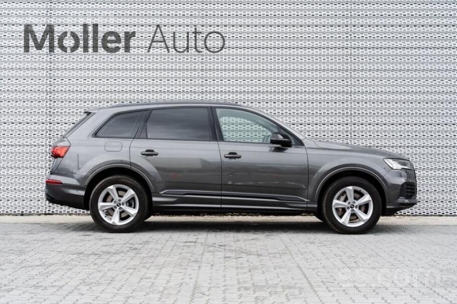 Grey Audi Q7 2023 in Riga, with an engine capacity of 3.00 L and mileage of 78 thousand km for 51750 €, photo 6 on AUTOMOTO.COM.LV
