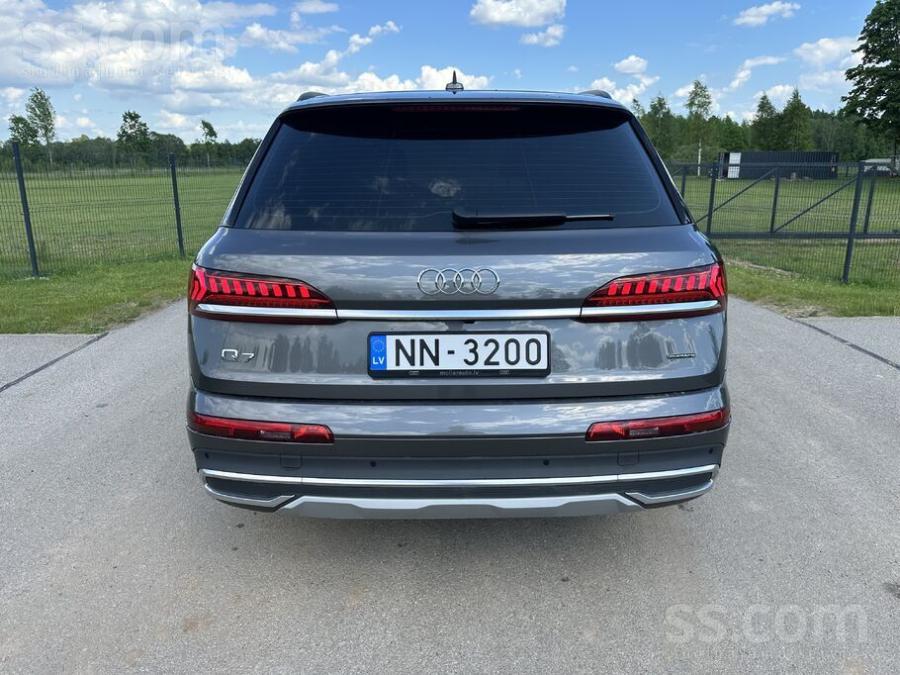 Grey Audi Q7 2023 in Preili, with an engine capacity of 3.00 L and mileage of 98 thousand km for 49900 €, photo 4 on AUTOMOTO.COM.LV