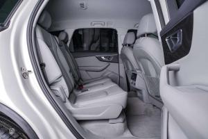 Grey Audi Q7 2023 in Kaunas, with an engine capacity of 2.97 L and mileage of 35 thousand km for 48950 €, photo 61 on AUTOMOTO.COM.LV