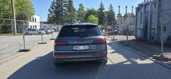 Pelēks Audi Q7 2023 Šauļi, ar dzinēja tilpumu 3.00 L un nobraukumu 38 tūkst. km par 62500 €, foto 5 vietnē AUTOMOTO.COM.LV