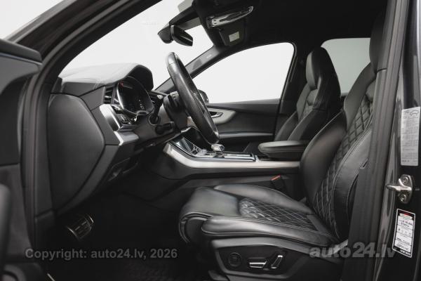 Audi Q7 2023 in Tartu on AUTOMOTO.COM.LV Grey Audi Q7 2023 in Tartu, with an engine capacity of 3.00 L and mileage of 74 thousand km for 62900 €, photo 9 on AUTOMOTO.COM.LV