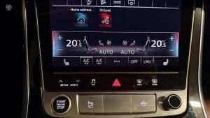 Grey Audi Q7 2023 in Vilnius, with an engine capacity of 3.00 L and mileage of 109 thousand km for 46000 €, photo 38 on AUTOMOTO.COM.LV