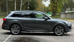 Grey Audi Q7 2024 in Tallinn, with an engine capacity of 3.00 L and mileage of 46 thousand km for 76900 €, photo 3 on AUTOMOTO.COM.LV
