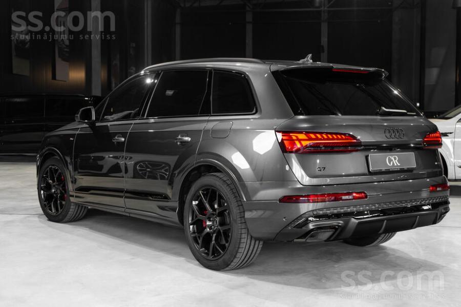 Pelēks Audi Q7 2026 Rīga, ar dzinēja tilpumu 3.00 L un nobraukumu 500 tūkst. km par 94380 €, foto 6 vietnē AUTOMOTO.COM.LV