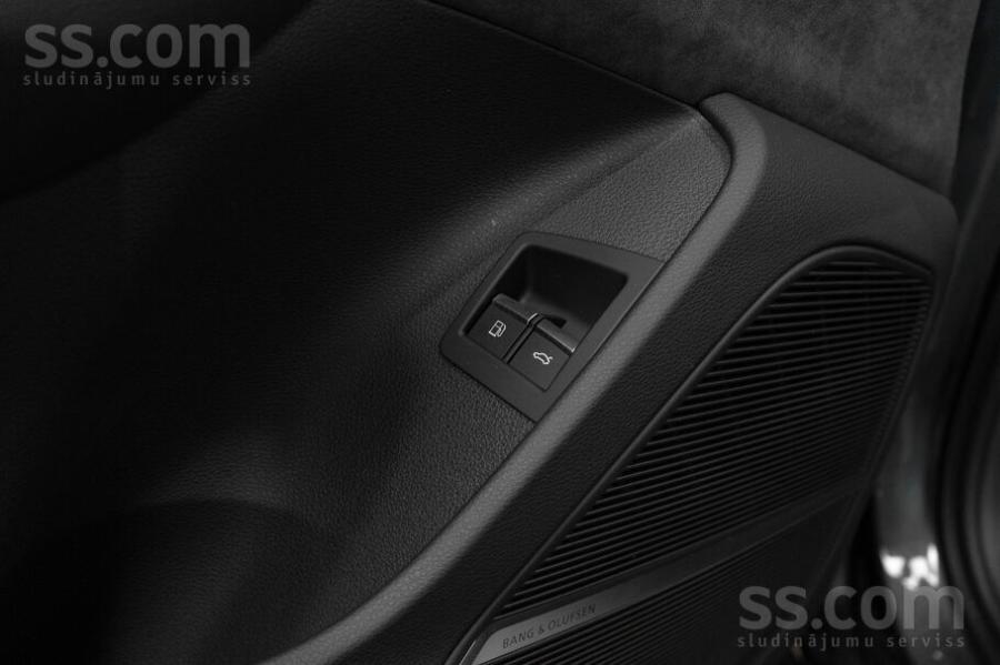 Pelēks Audi Q7 2026 Rīga, ar dzinēja tilpumu 3.00 L un nobraukumu 500 tūkst. km par 94380 €, foto 18 vietnē AUTOMOTO.COM.LV