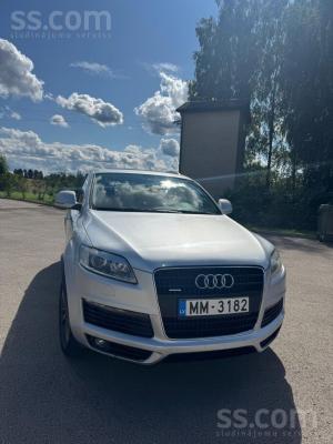 Pelēks Audi Q7 2008 Cēsis, ar dzinēja tilpumu 3.00 L un nobraukumu 375 tūkst. km par 5800 €, foto 9 vietnē AUTOMOTO.COM.LV