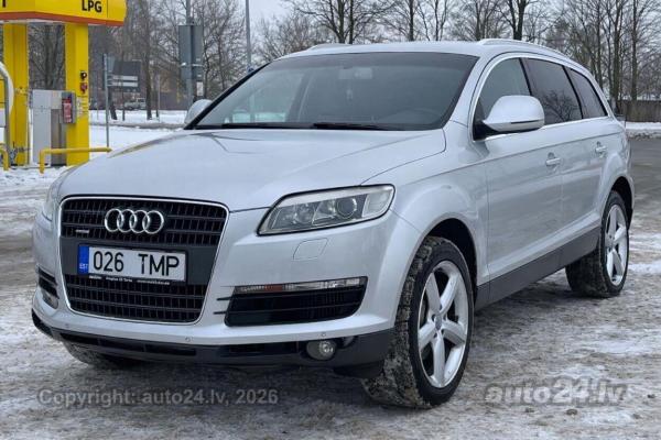 Pelēks Audi Q7 2006 Narva, ar dzinēja tilpumu 3.00 L un nobraukumu 345 tūkst. km par 3799 €, foto 10 vietnē AUTOMOTO.COM.LV