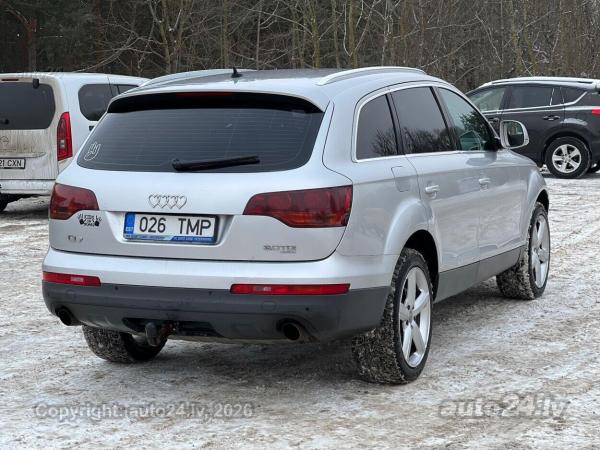 Pelēks Audi Q7 2006 Narva, ar dzinēja tilpumu 3.00 L un nobraukumu 345 tūkst. km par 3799 €, foto 11 vietnē AUTOMOTO.COM.LV